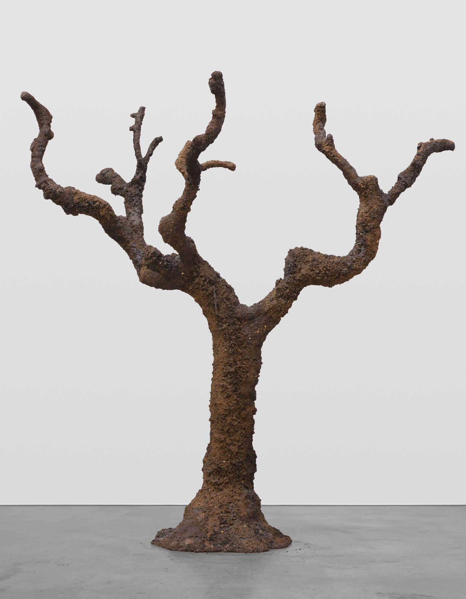 a wall. seven windows. four people. three trees. some clouds. one sun ...